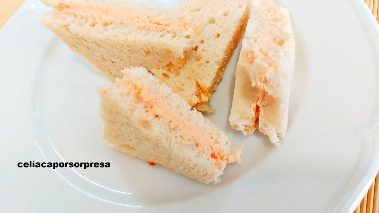 RELLENO PARA SÁNDWICH DE QUESO CON TOMATE TIPO «RODILLA» – Celíaca por ...